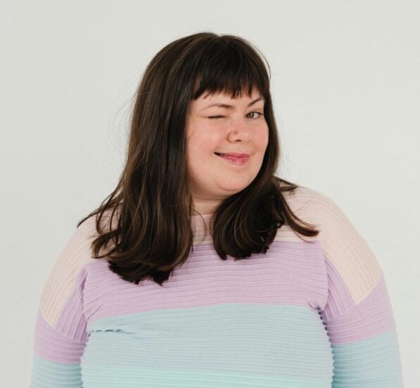 The weight loss benefits of giving up alcohol | Oviva UK